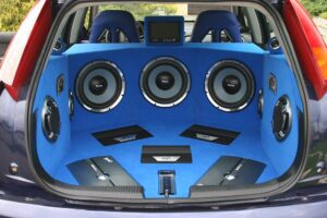 Cómo instalar un equipo de car audio en casa fácilmente