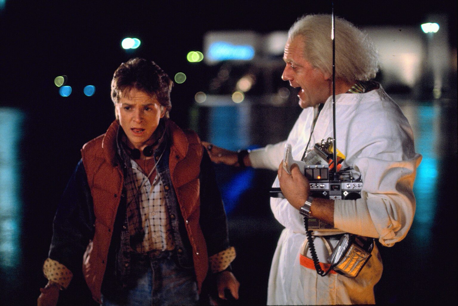 Cómo crear memes con Marty McFly fácilmente en línea