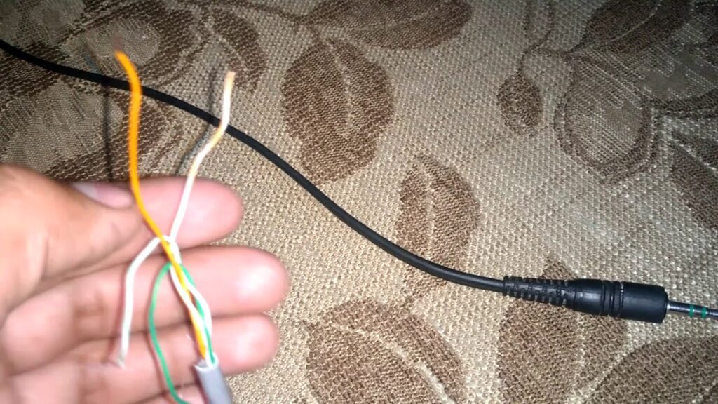 Qué Significan los Polos Positivo y Negativo en un LED