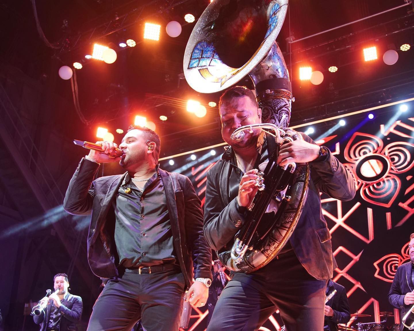 Cuánto cobra una banda por hora en eventos y fiestas