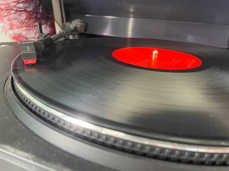 En qué año se introdujeron los discos de acetato en la música