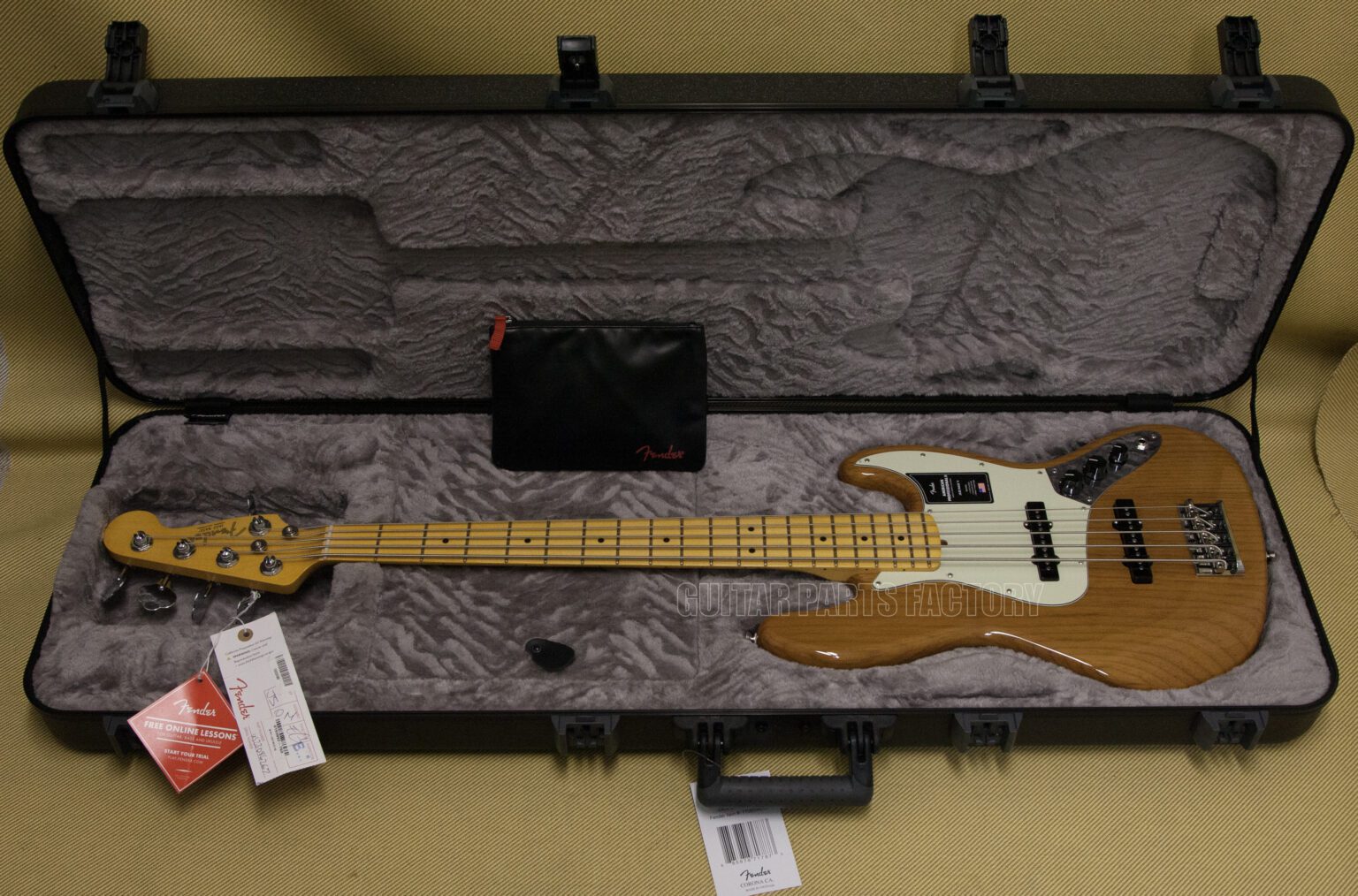 Qué características tiene el Fender Jazz Bass American Professional V