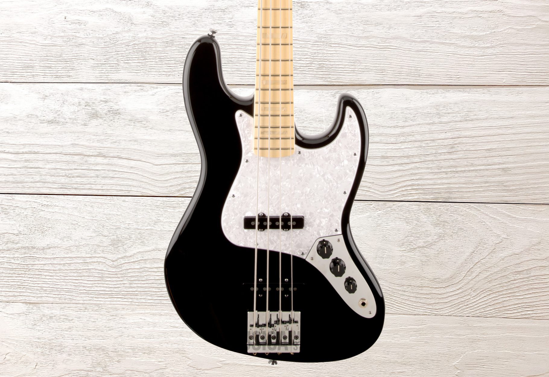 Qué características y especificaciones tiene el Fender Geddy Lee Jazz Bass